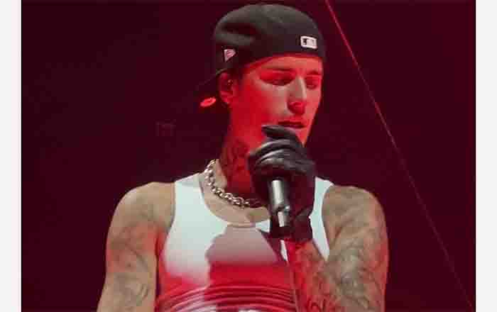 Justin Bieber vuelve a la música con el álbum 'Swag'