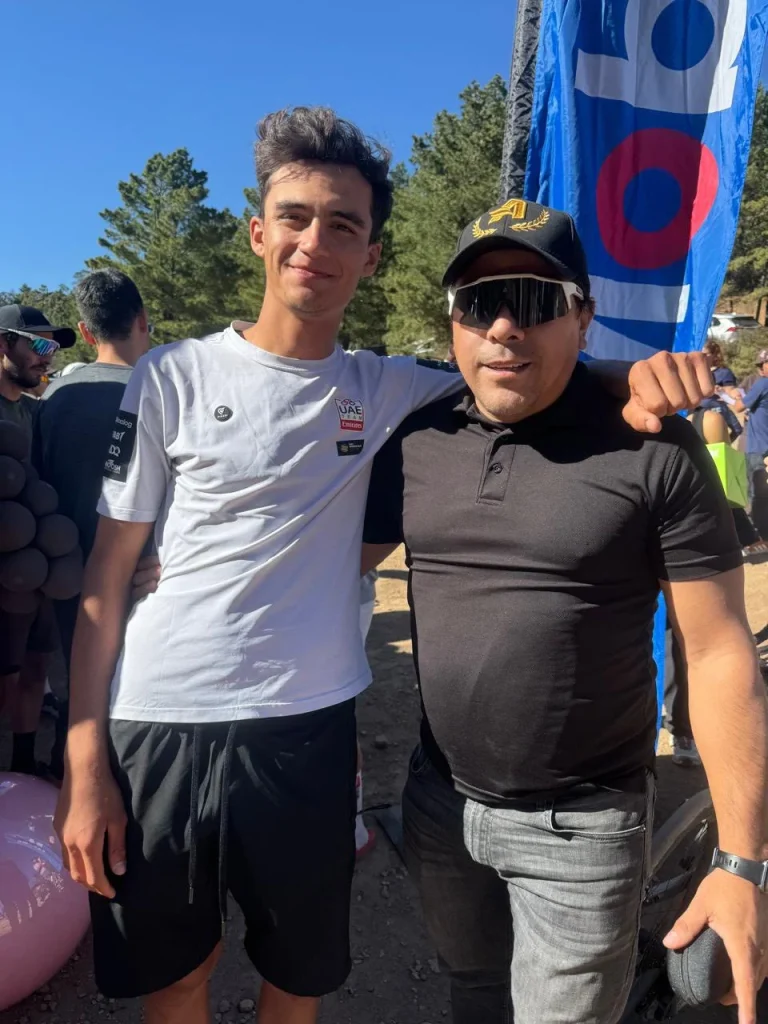 Isaac del Toro rueda por Nuevo León