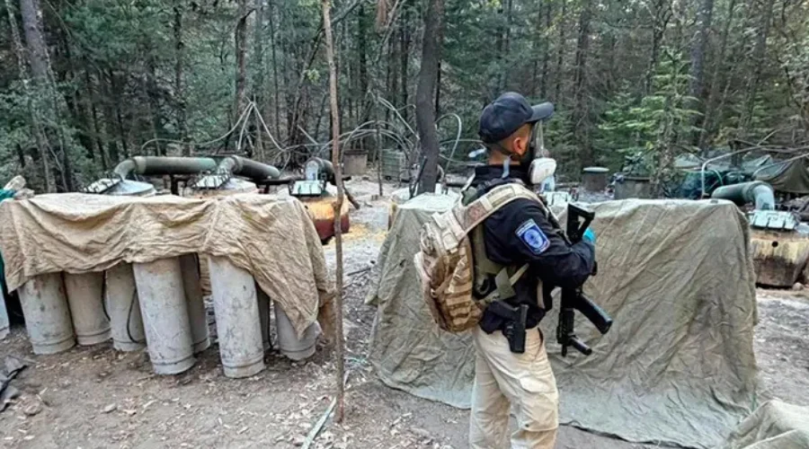 Cita FGR a 50 implicados en operativo con la CIA